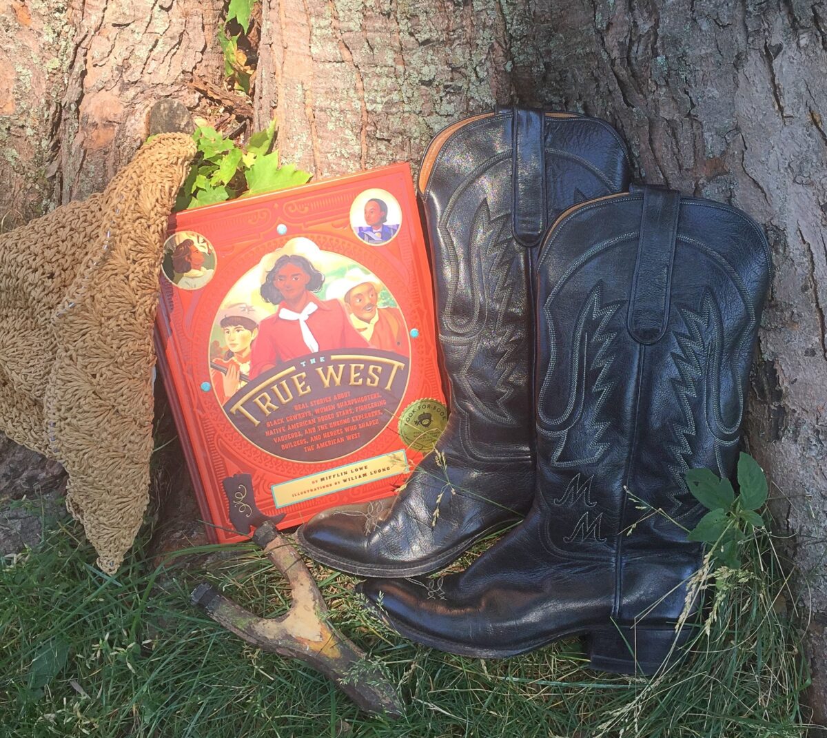 The True West: Children’s Book Review & #SpreadTheKindness Link Up #178 ...